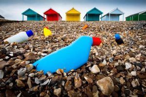 Chris Packham Photographs Litter in Nature - Nature TTL