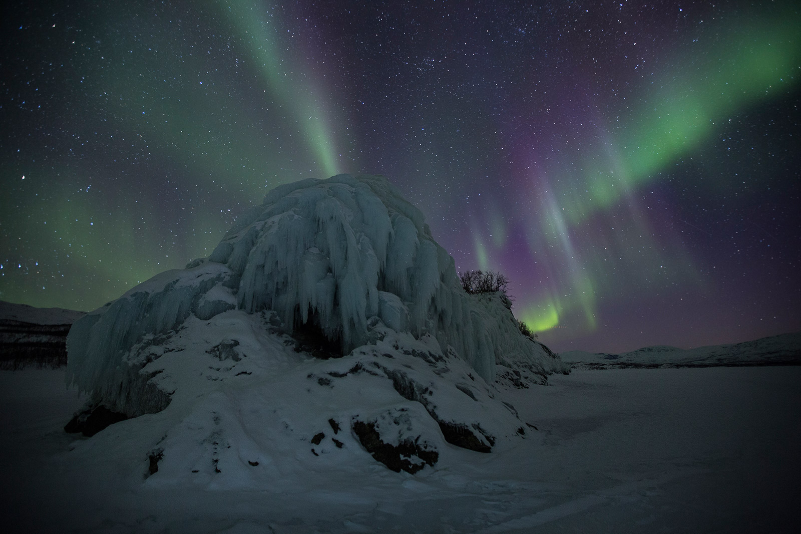 How to Photograph the Northern Lights (Aurora Borealis) - Nature TTL