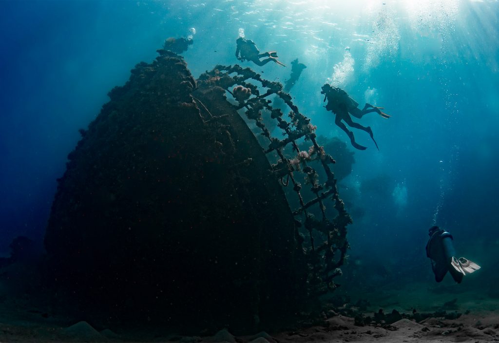 5 Easy Ways to Avoid Backscatter in Underwater Photos - Nature TTL