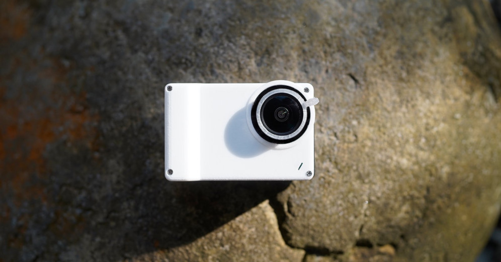 The TinyMOS NANO1 is a Palm-Sized Astrophotography Camera - Nature TTL