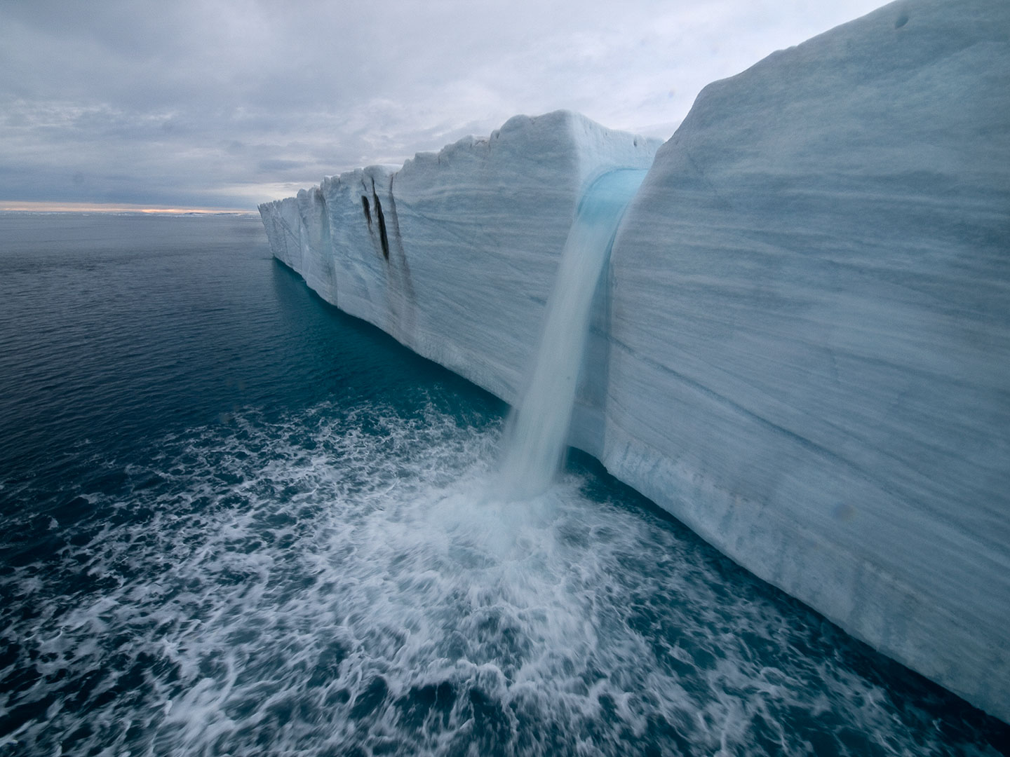 Iceberg Photography Tips: An In-depth Guide | Nature TTL