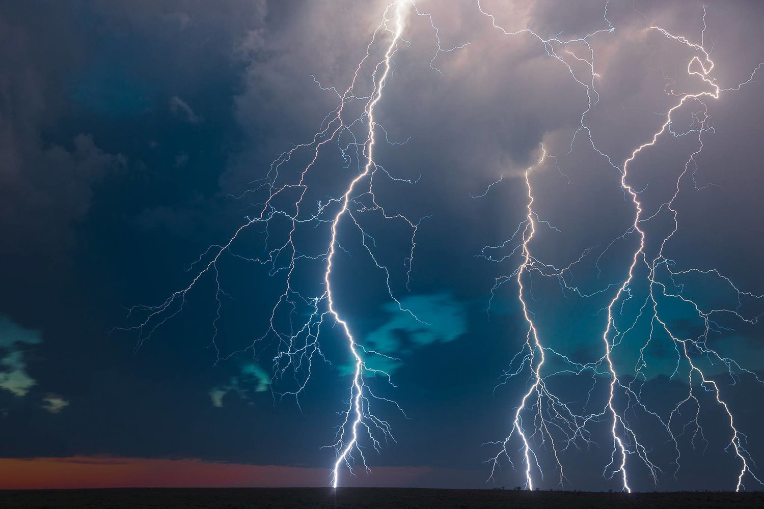 Lightning Photography: How to Shoot Electric Storms - Nature TTL