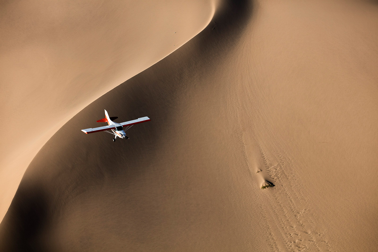 Shooting From a Plane: Composition, Lenses, and Shot Choice - Nature TTL