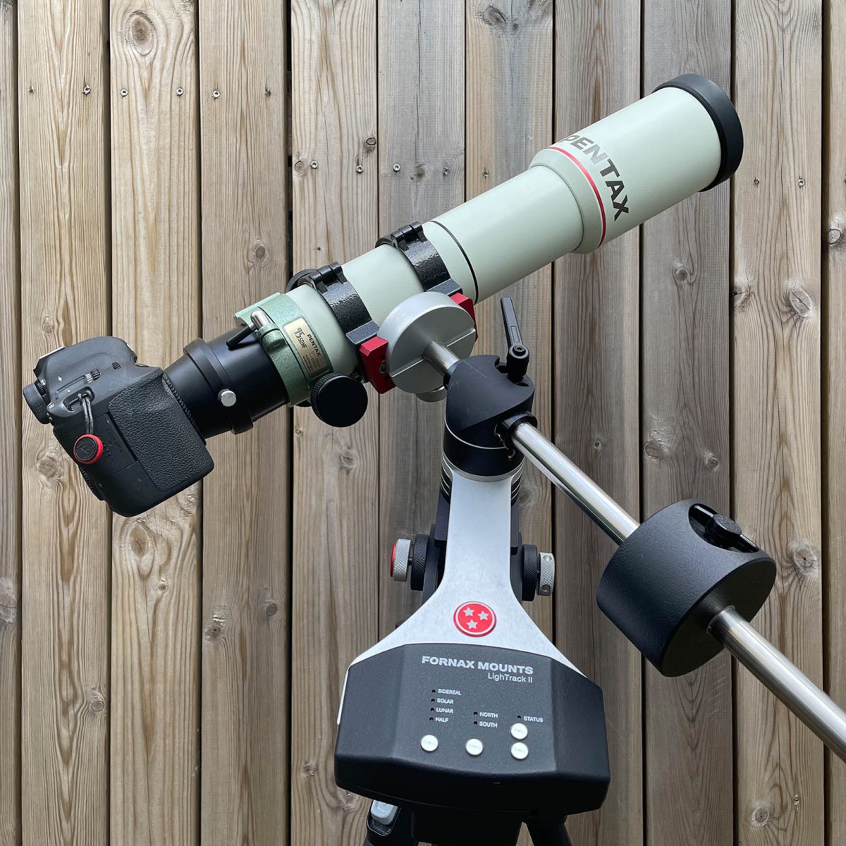 How to Take Photos of the Night Sky Through a Telescope - Nature TTL