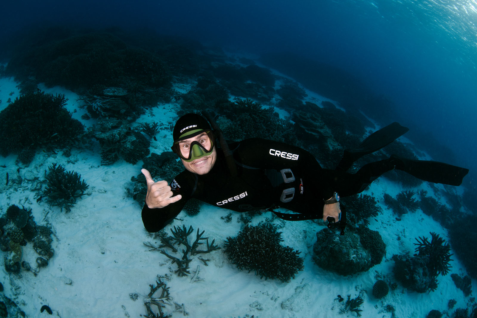 8 Tips for Freediving Underwater Photography - Nature TTL