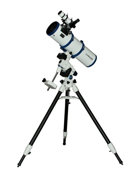 A Guide to Choosing an Equatorial Telescope Mount - Nature TTL