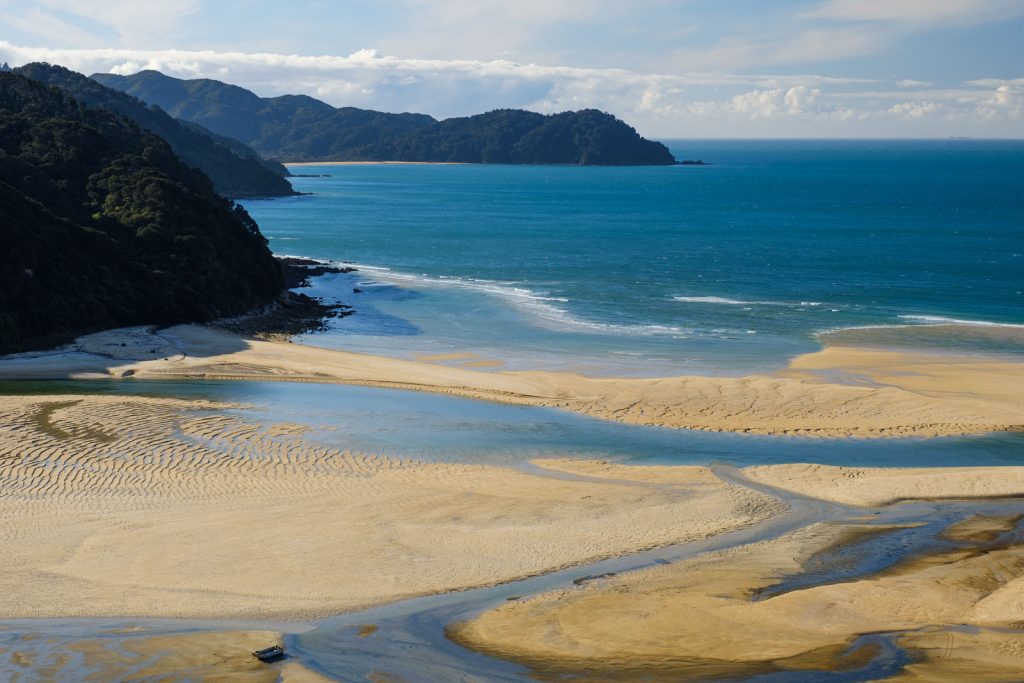 Handheld Landscape Photography: Shooting Landscapes Without a Tripod ...